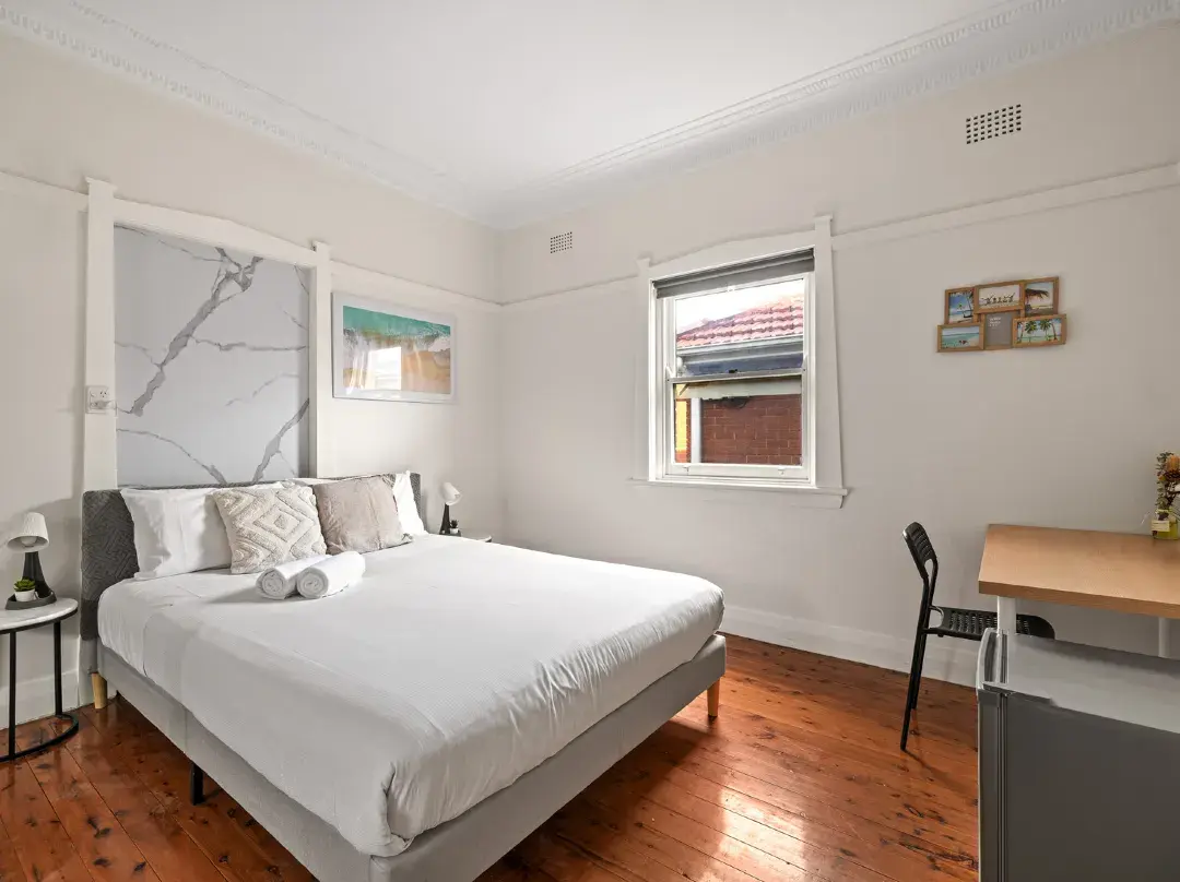 Your Cozy Corner – Next To Bus Stop & Shops - Sydney