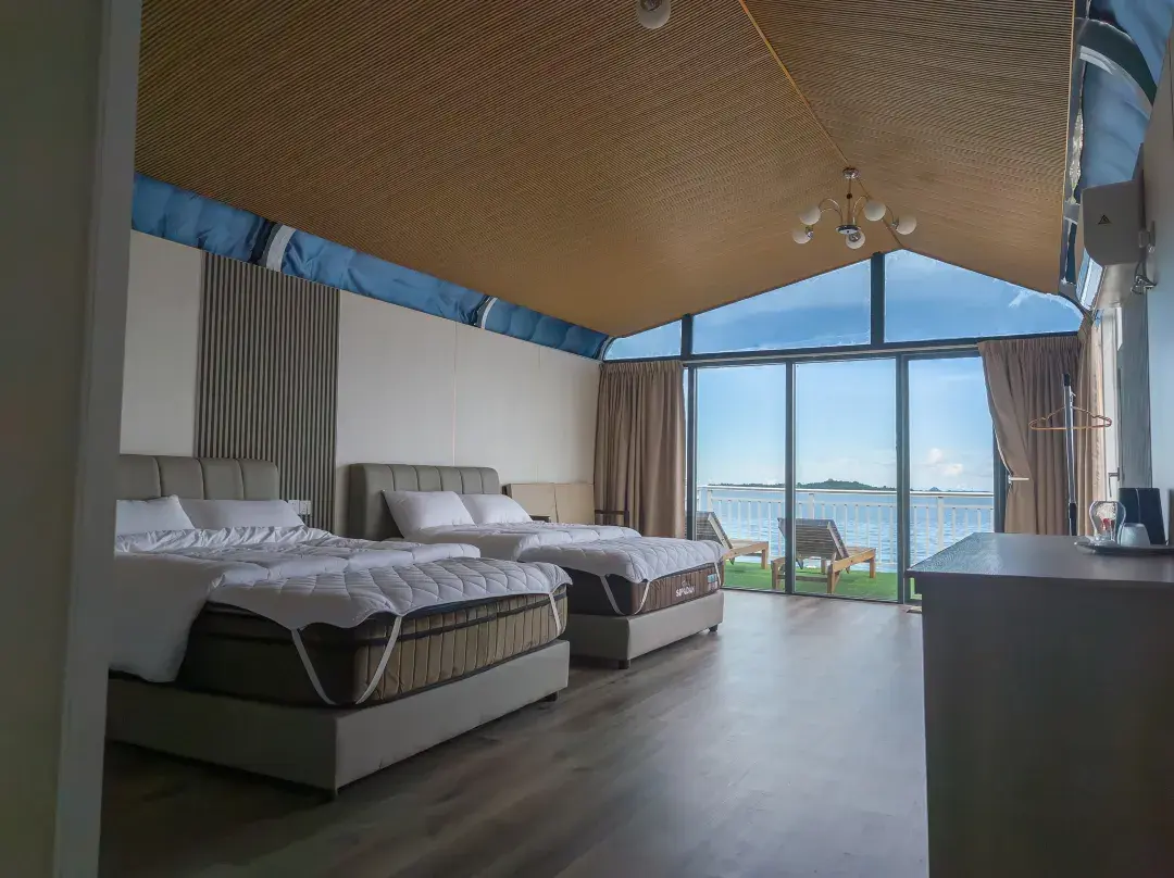 Seawind Semporna Water Village Resort - Semporna