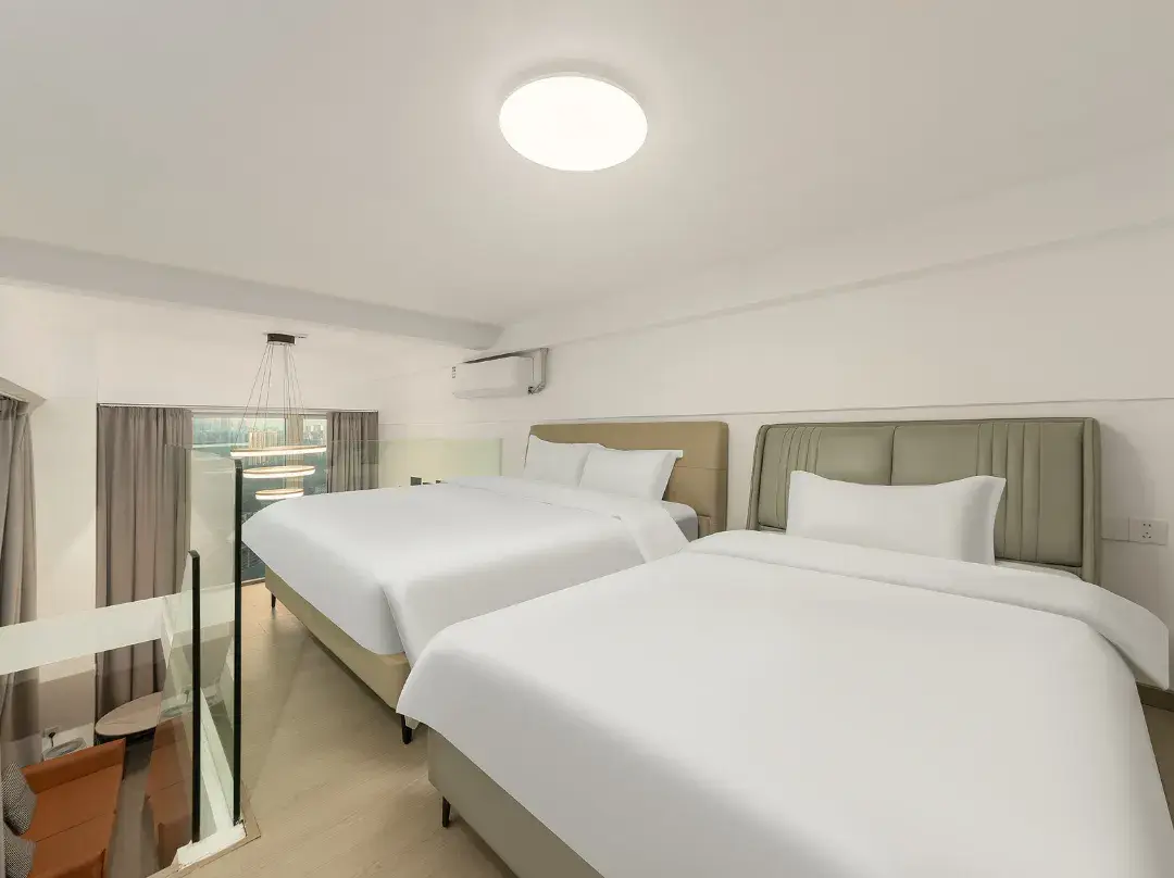 Shenzhen Day 1 Esports Hostel - Hong Kong