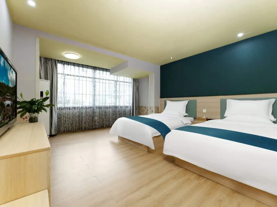 Junyue Hotel - Bijie