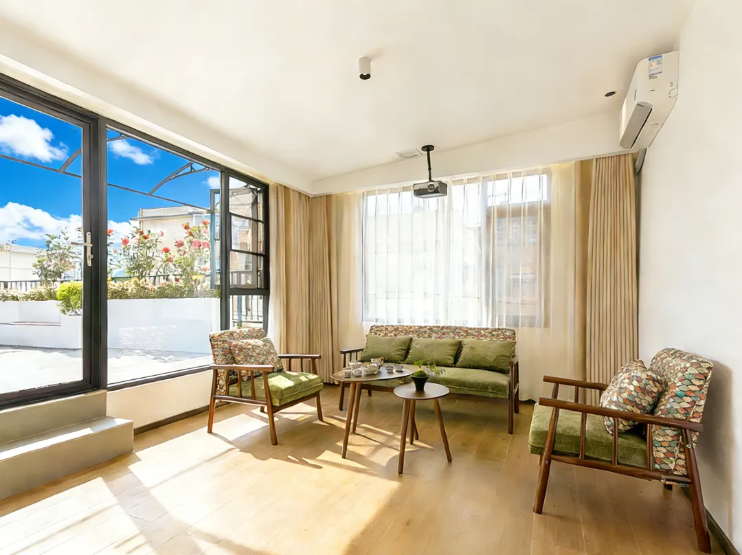 Dali Binhai | Luxury Escape Smart Homestay - Dali