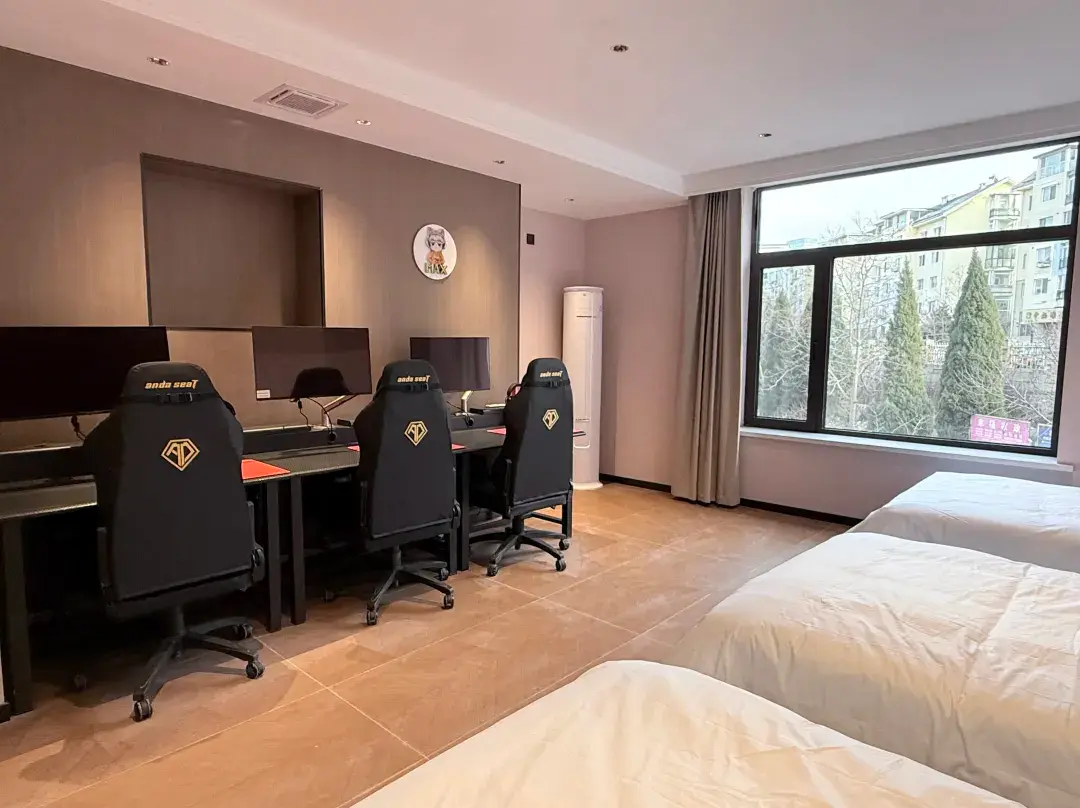 Max E-sports Hotel - Dalian