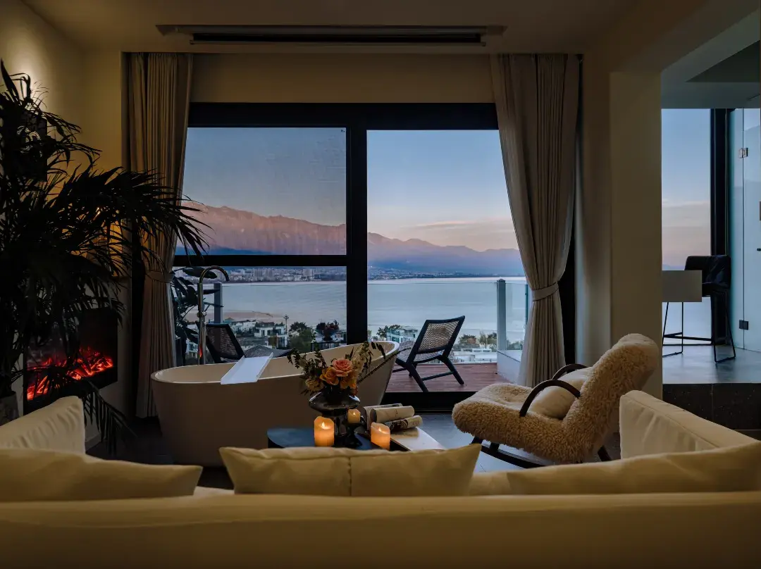 The Better, Under The Green Shade Trees, Forest Garden Full Sea View Holiday Villa - Dali