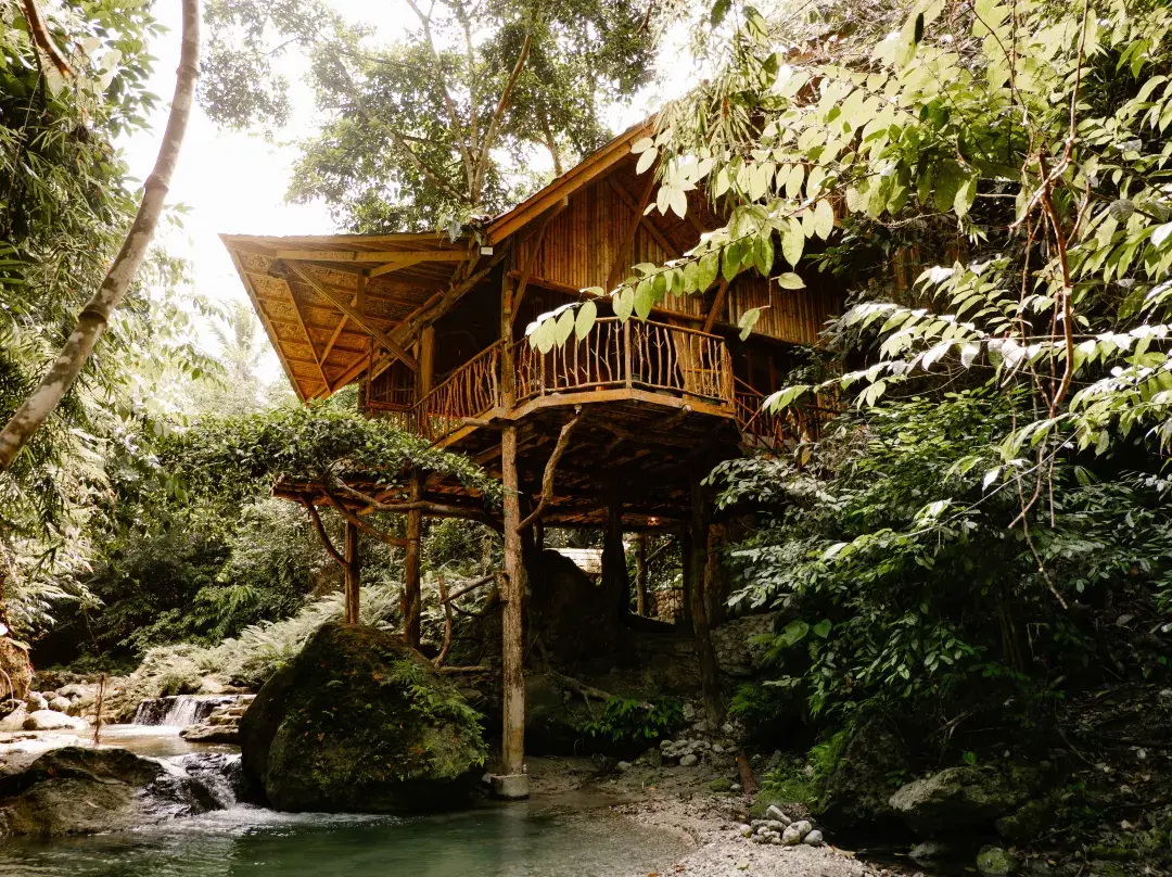 Treehouse De Valentine - Balamban
