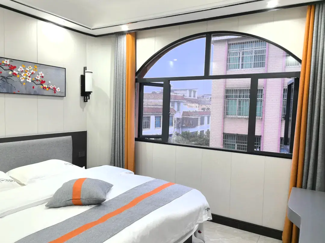 There Is An Inn In Liupanshui - Liupanshui