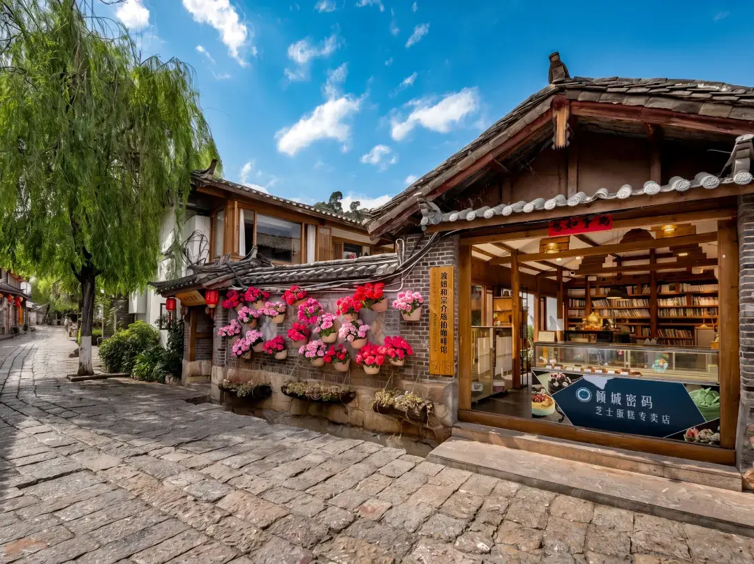 Sanzhai Life | Freedom Jystoralcncientcxf Rustic Design Hotel - Lijiang