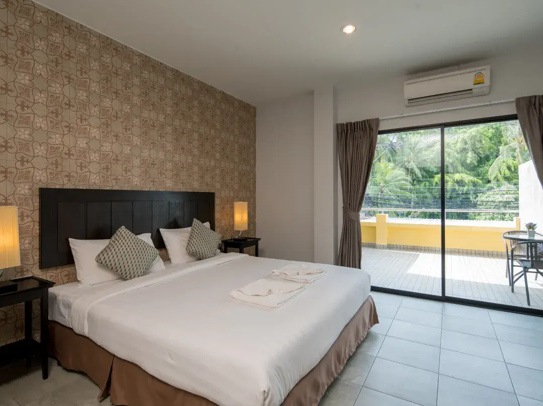 Amarin Hotel Patong - Patong Beach