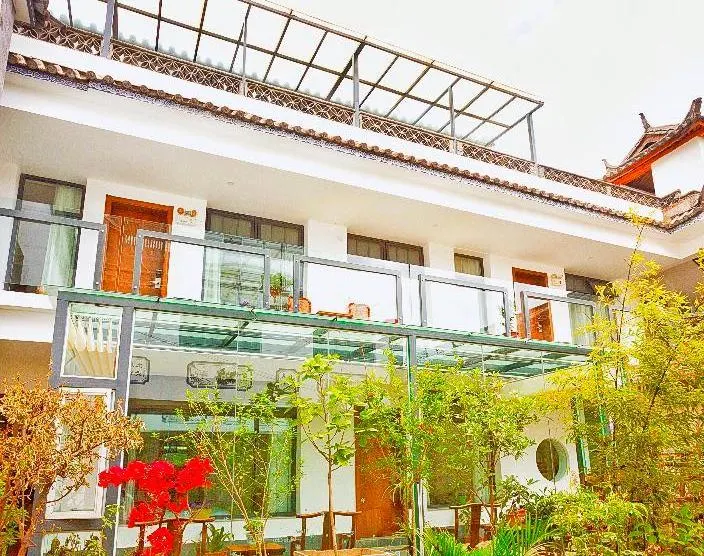 Dali Ruoxianju Bed And Breakfast - Dali