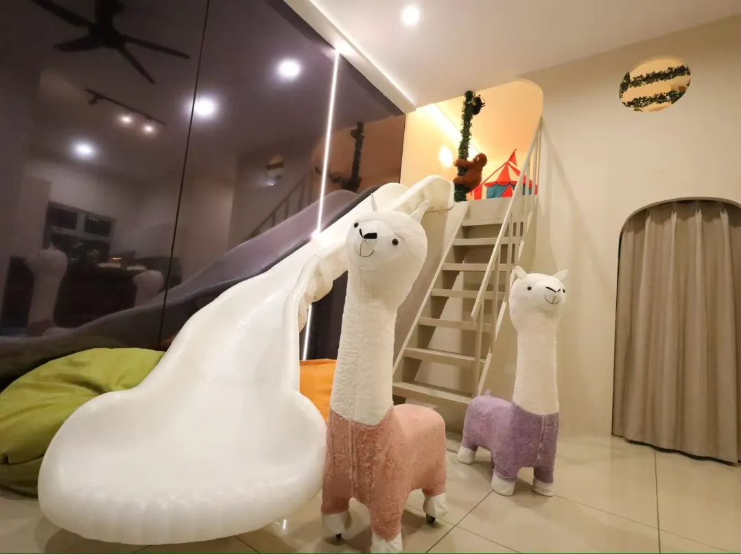 Mount Austin Family First # Slide N Hide @ 6pax Cinema - Ulu Tiram