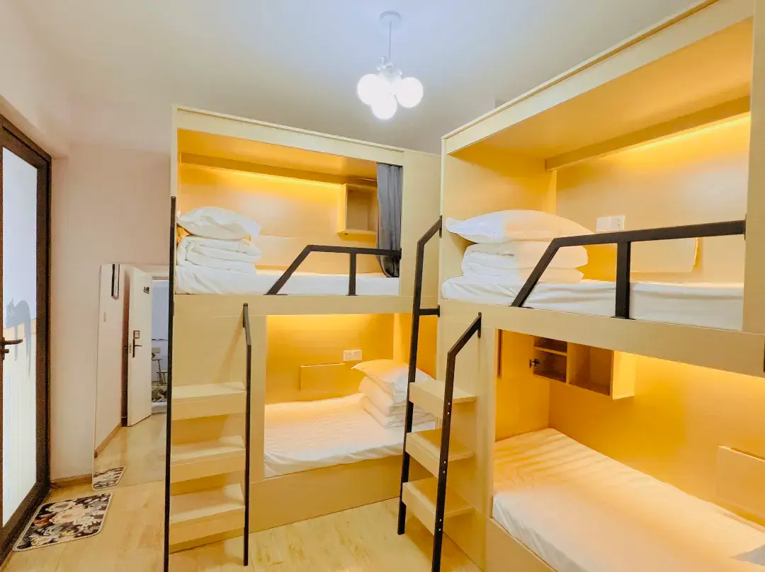Linzhiju Youth Hostel - Kunming