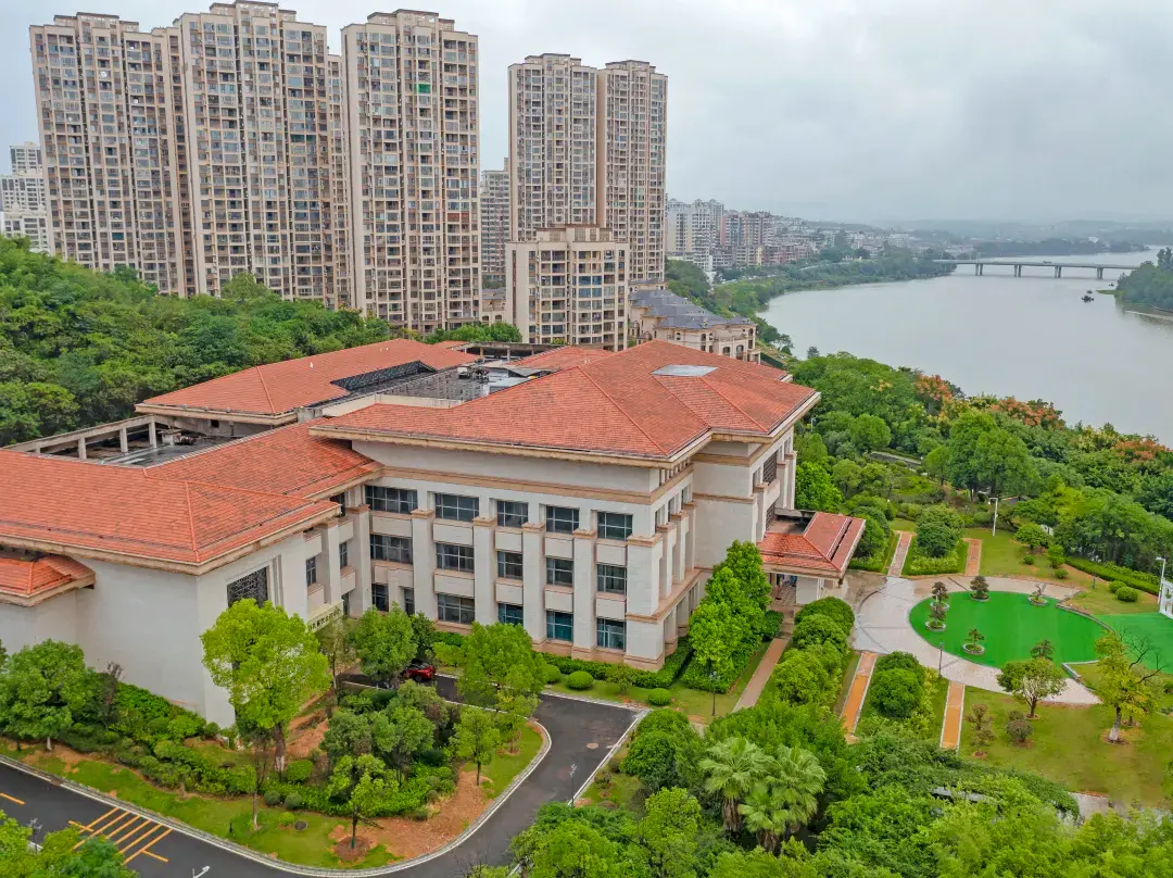 Ganzhou Dingfeng Qianlong Garden Hotel - Ganzhou