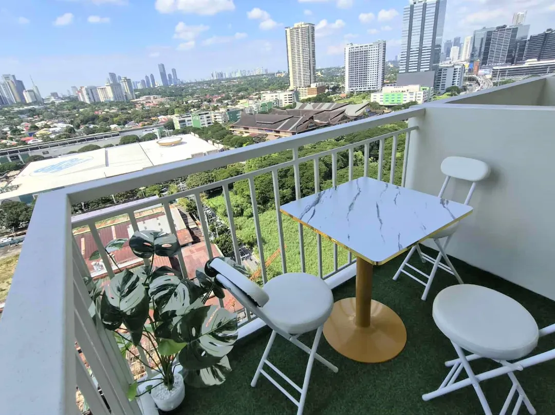 City View With Balcony At Kasara Residences C5 Pasig - Pasig