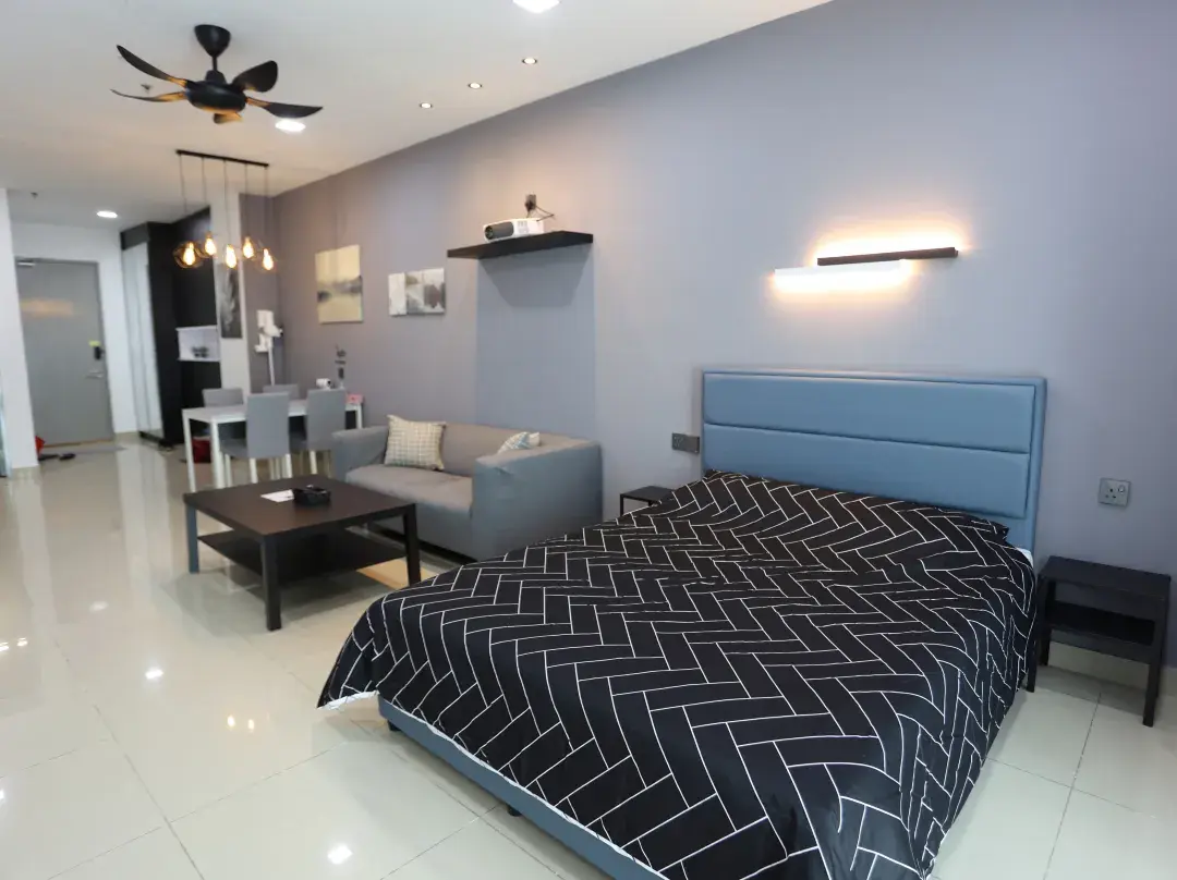 Ss15 Courtyard First Subang Cozy Studio With Wifi/tv Box - Puchong