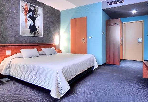Hotel Tristar - La Louvière