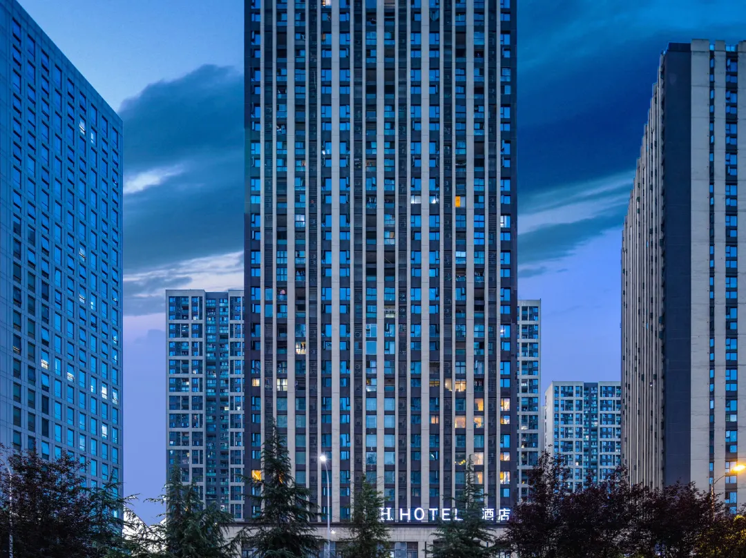 Hongyan Holiday Riverview Hotel - Chongqing