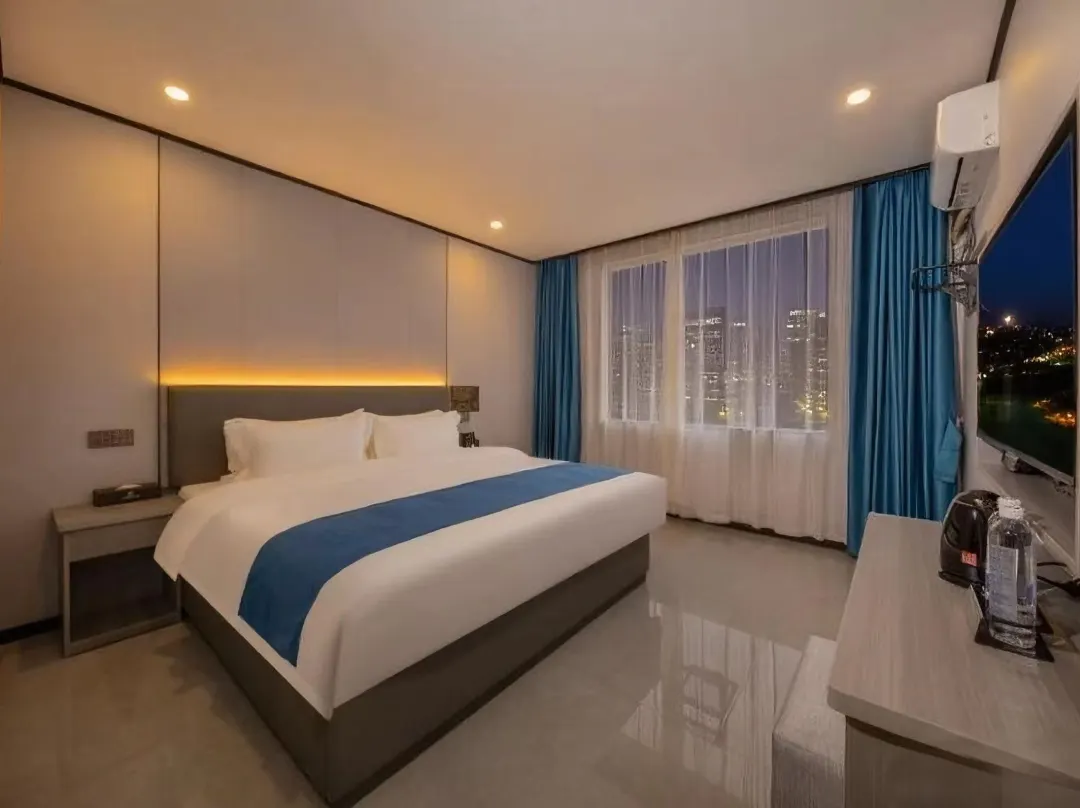 Huaihua Blue Maple Hotel - Huaihua
