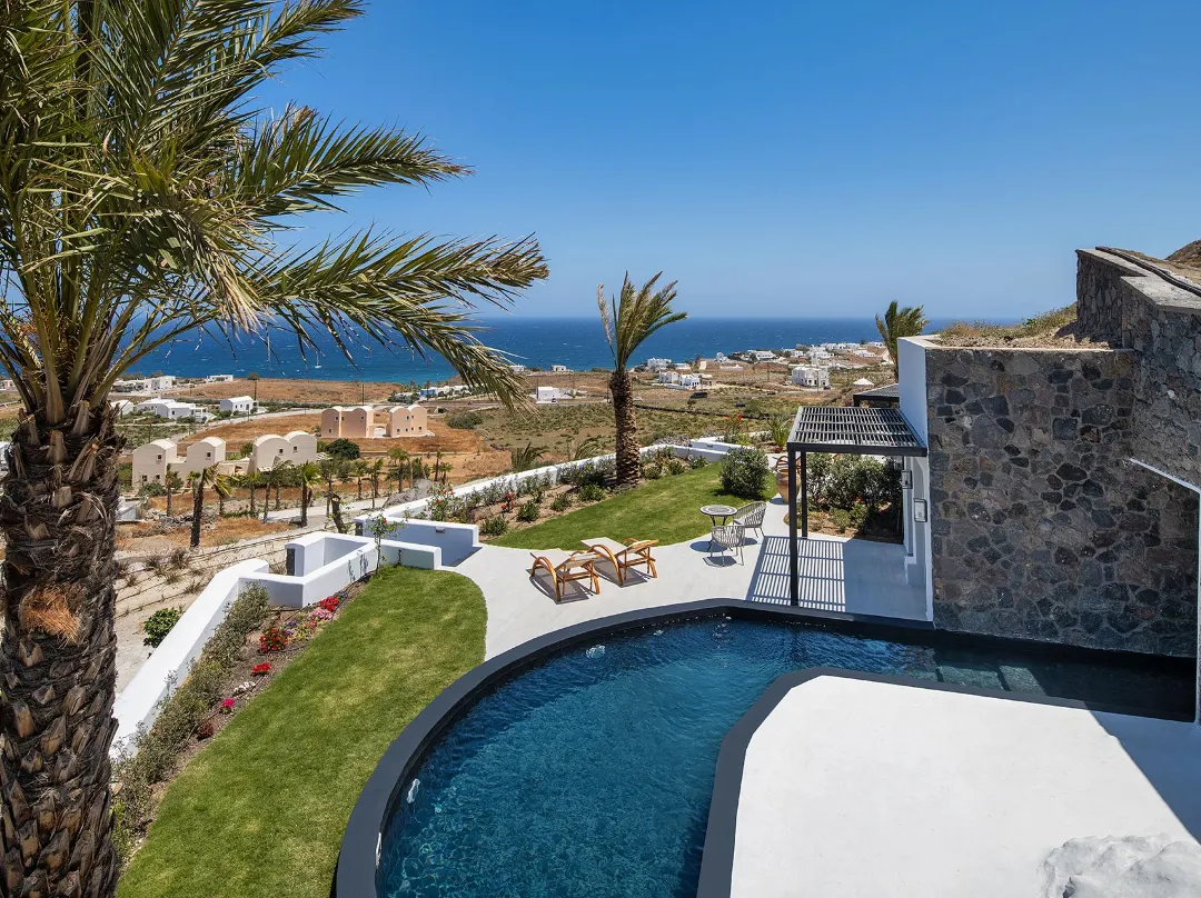 Palm Island - Santorini