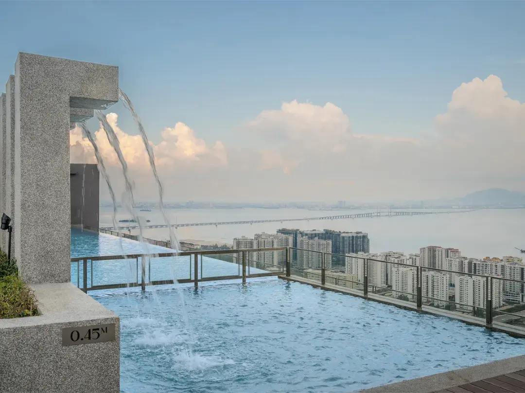 Iconic Regency Service Residences - Penang