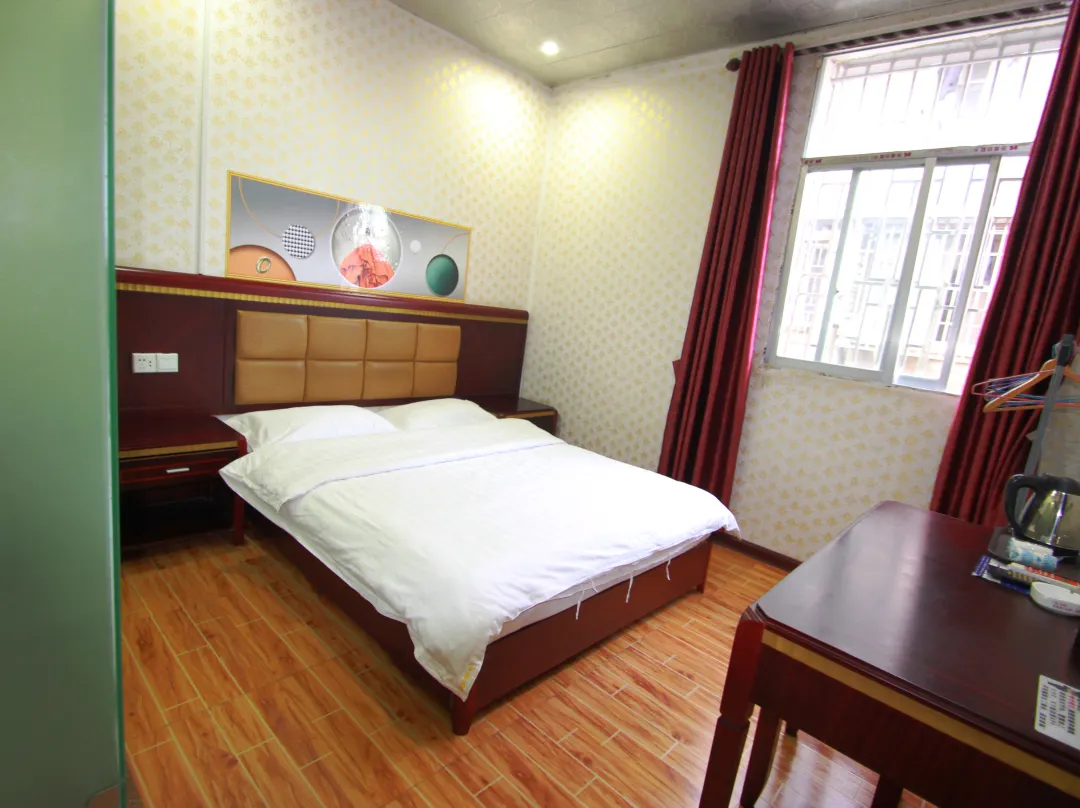 Guilin Zhongyi Hotel - Guilin