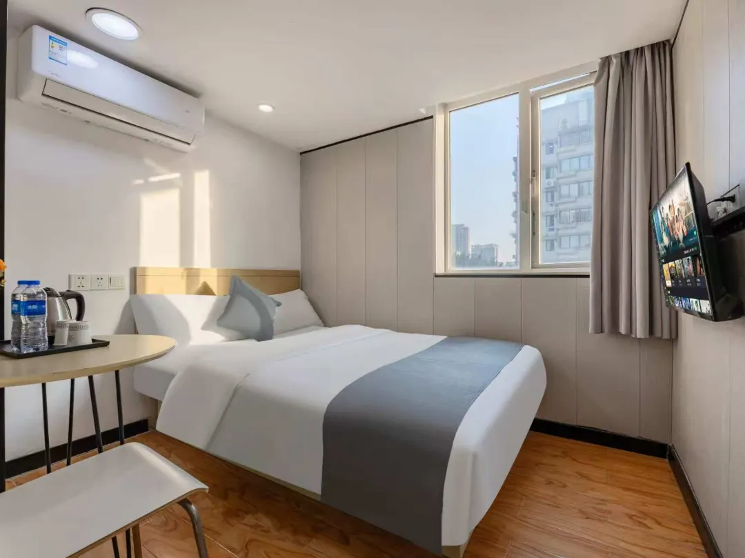 Yifang Hotel ) - Canton / Guangzhou