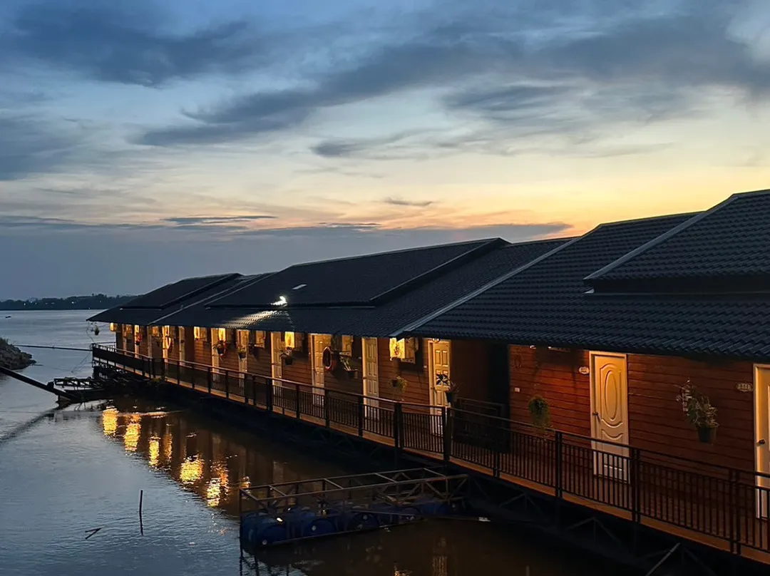 Riverside Chiangkhan Resort - Chiang Khan