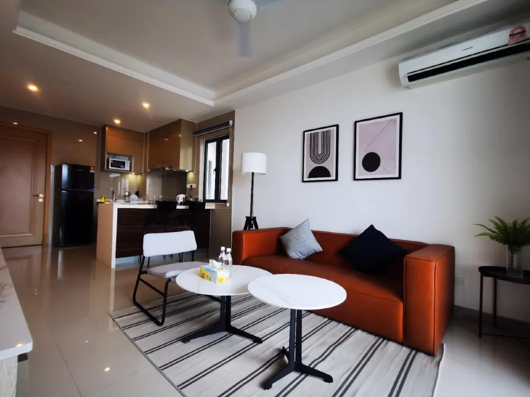 R&f Princess Cove By Mega Realty - Woodlands