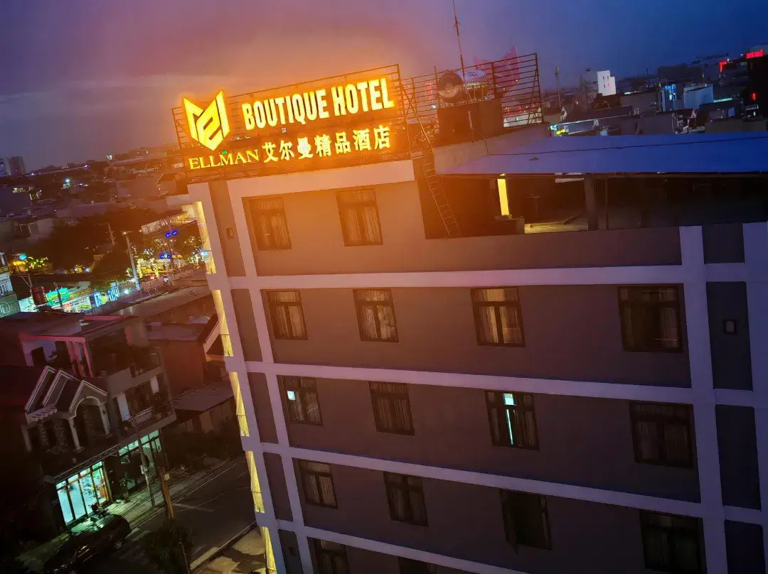 Ellman Boutique Hotel - Thủ Dầu Một