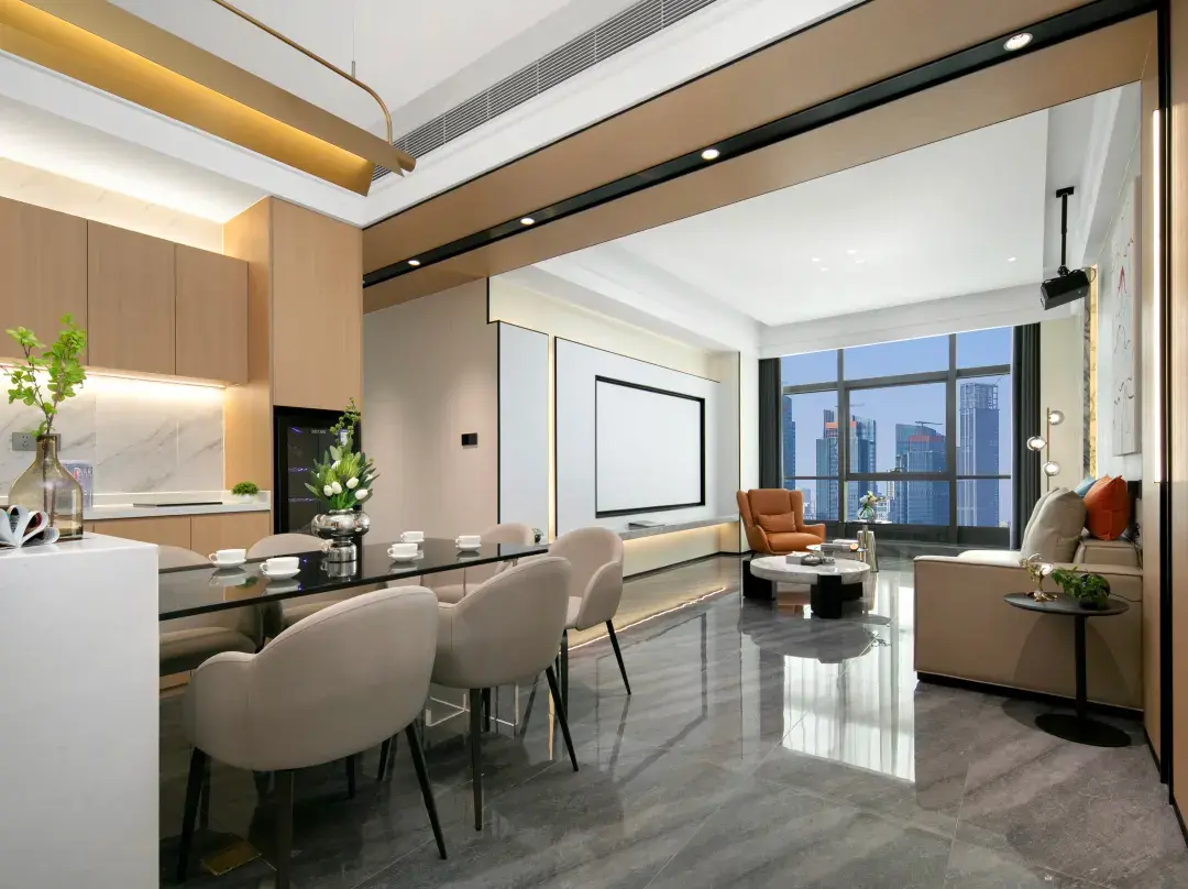 E · Bether Hotel - Macau Island