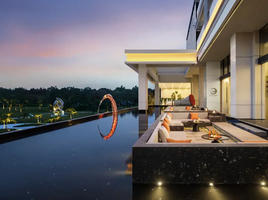 Blue Sea Hotel At Tianya Sanya - Sanya