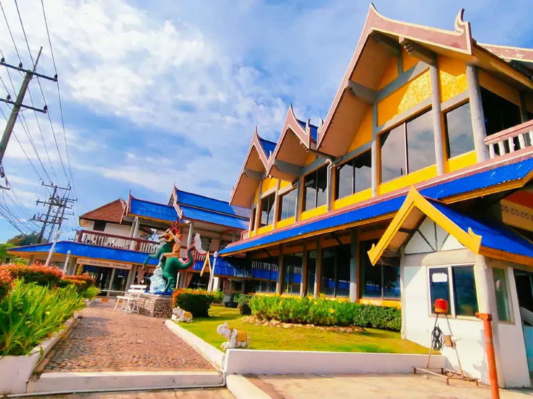 Sinsiam Resort Hotel - Klaeng District