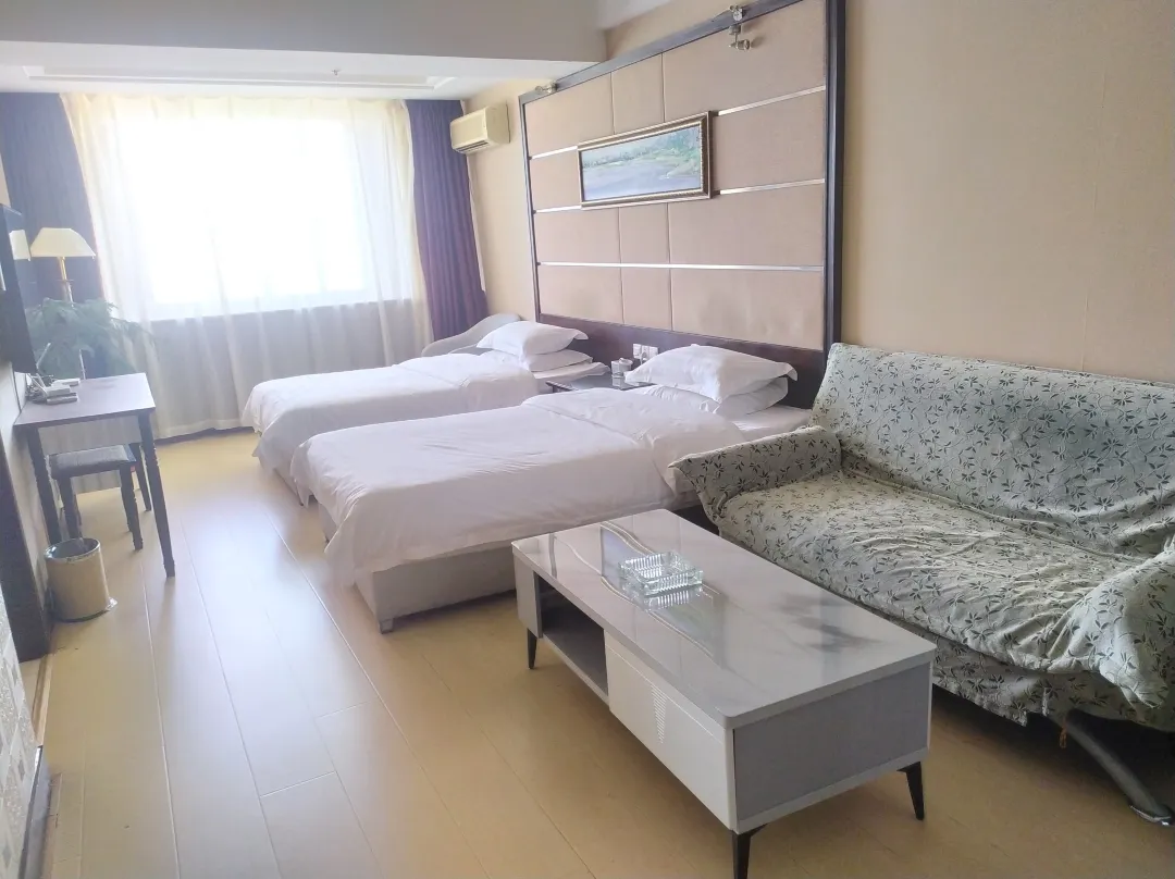 Karamay Baonai Business Hotel - Karamay