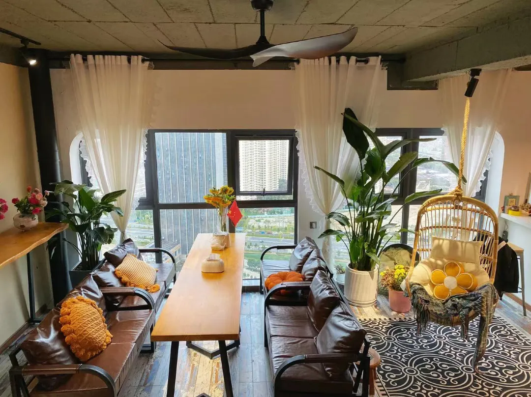 Flower Seven Seas View Hotel - Kunming