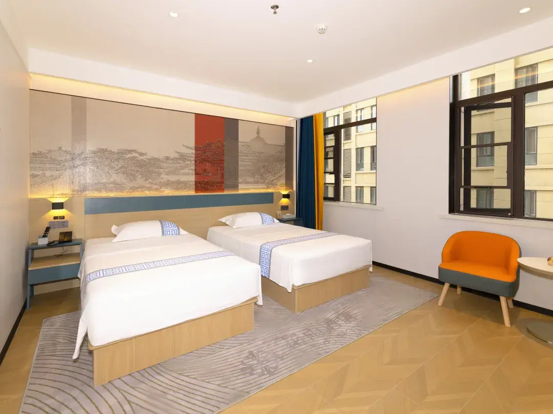 Huayu Hotel - Zhumadian