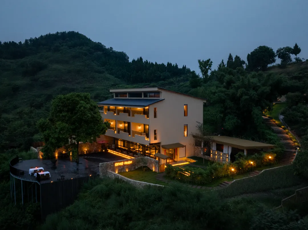 Free And Easy Mountain · Healing And Nourishing Homestay - Chengdu