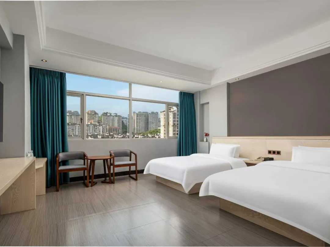 Guiguang Business Hotel - Hezhou