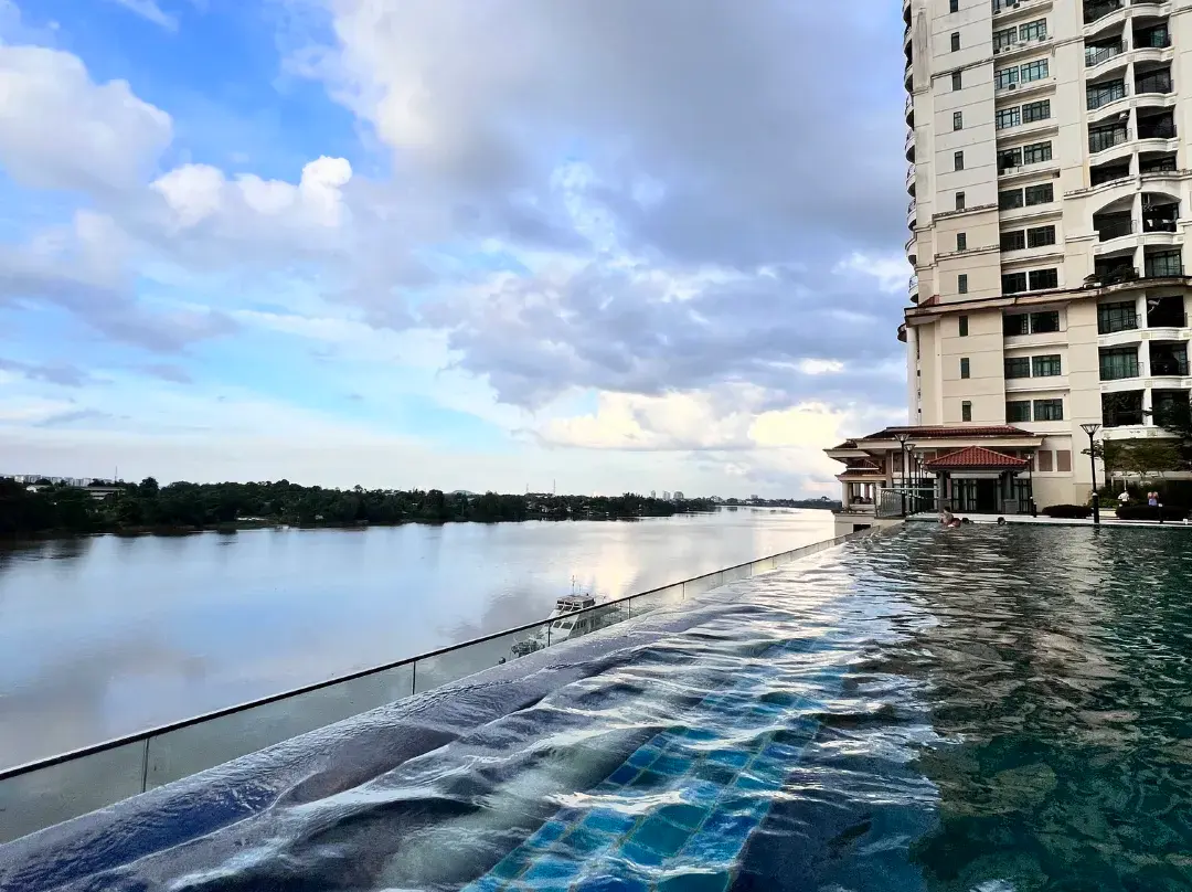 Loff Suite River View 2 Bedroom At Riverine Diamond Resort - Kuching