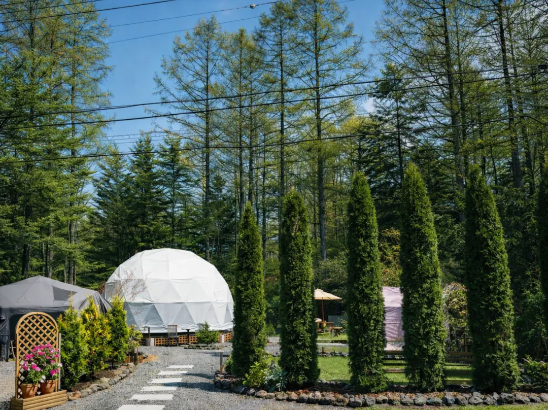 Forest Beneath The Ferris Wheel – Karuizawa Private Glamping Villa - 群馬県