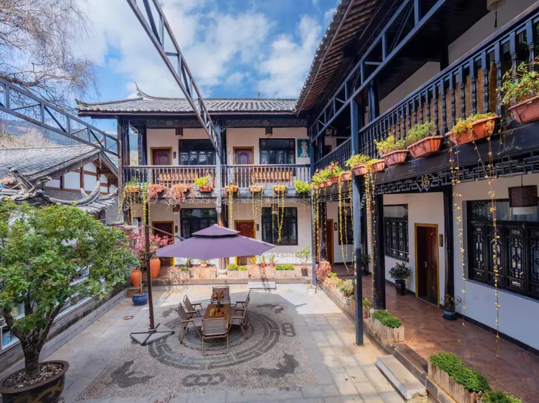 Moxiangju Boutique Inn - Lijiang