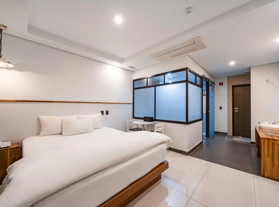 Daegu Dongseong-ro Beautique Hotel Eos) - Daegu (Taegu)