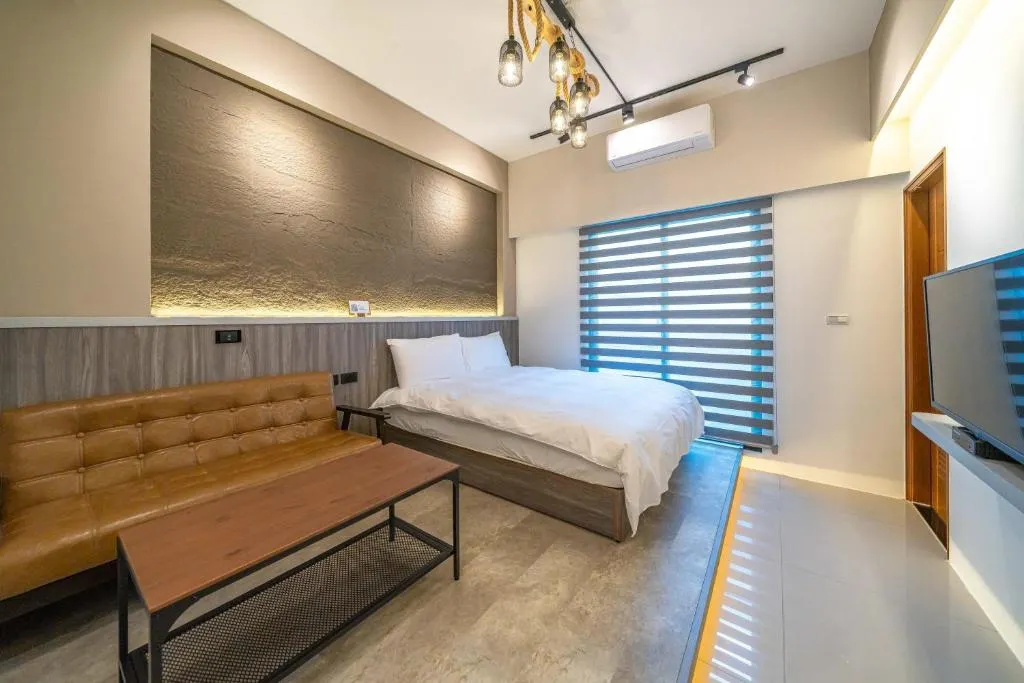 Jellyfish Drift - Yilan County