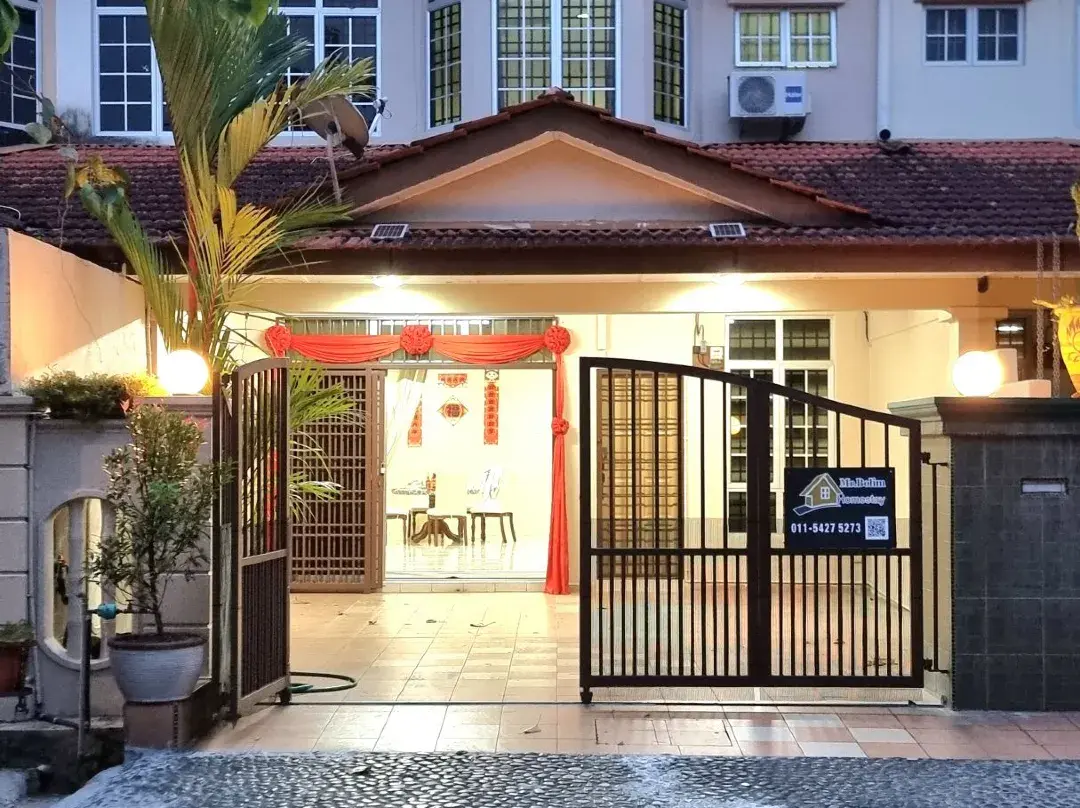 13 Taman Seraya Homestay - Mantin
