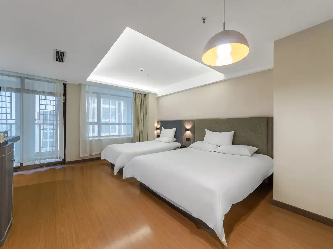 Licheng Hotel - Leshan