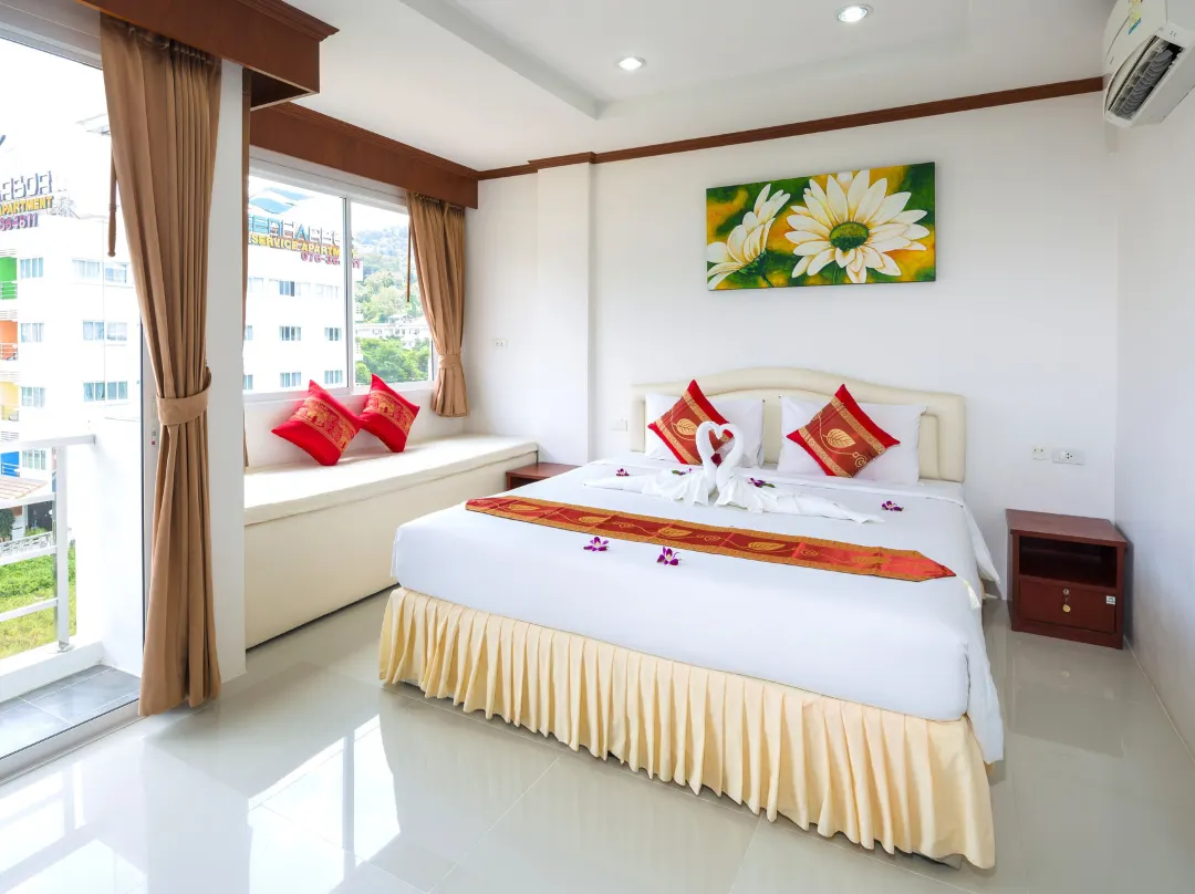 Mala Hotel - Kata Beach