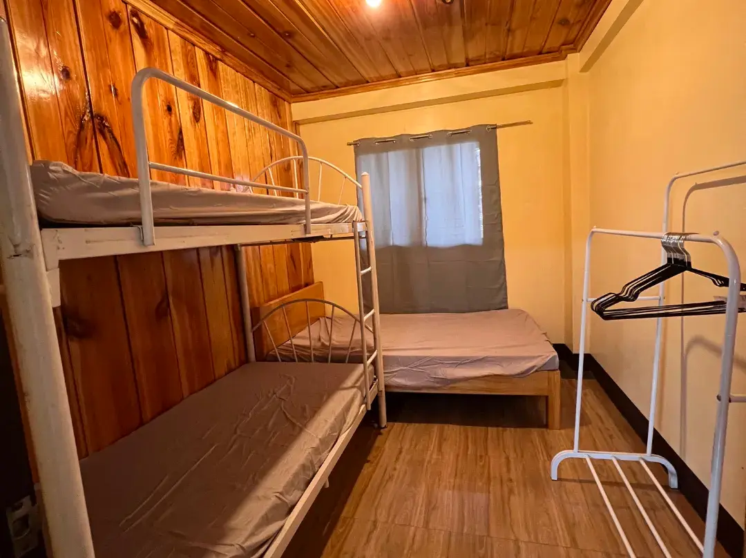 Pinewood Homestay - Baguio