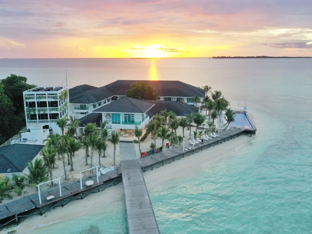 Arcadia Beach Resort - Sabah