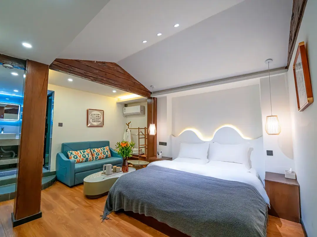 Wuhuashizhilv Hostel - Lijiang