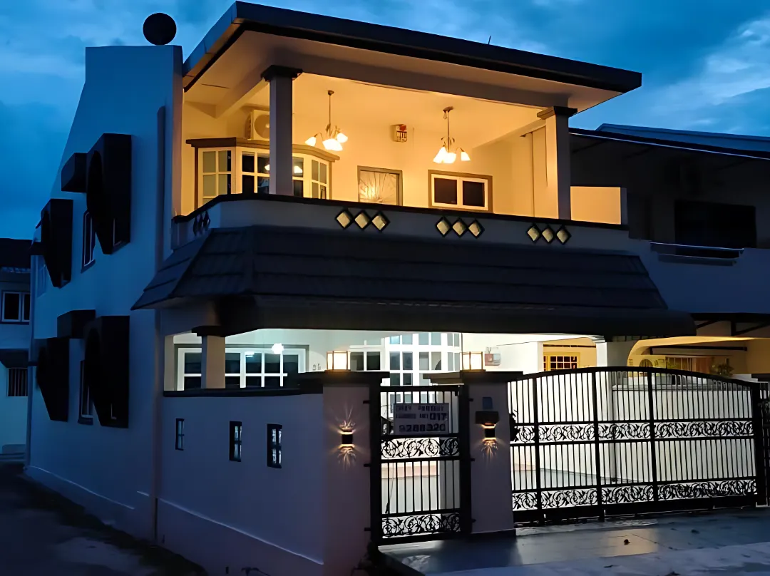 Grey Fantasy Homes @ Lost World - Ipoh