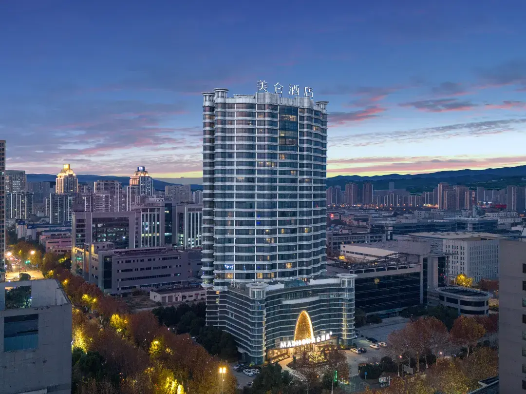 Madison Hefei High Tech Zone Hotel - Heféi