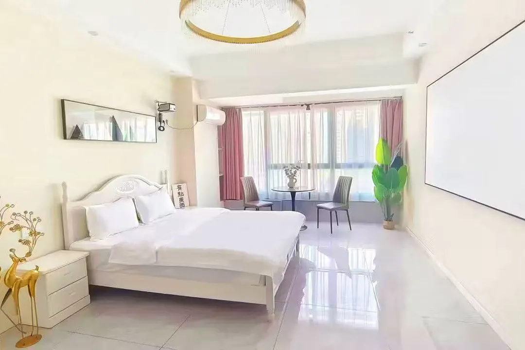 Laika Hotel （Kaiyuan Avenue Branch) - Luoyang