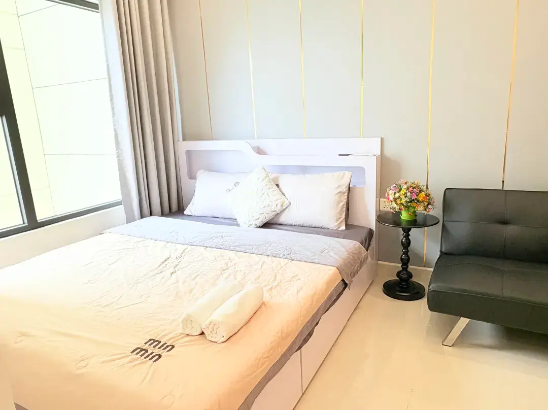 Beautiful Hotel At Vinhomes Grand Park - Ho Chi Minh City